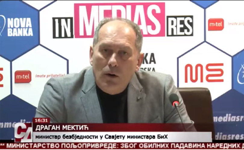 Ministar Mektić novinarku RTRS-a nazvao ‘silikonjarom’ – Jabuka.tv Ministar Mektić novinarku RTRS-a nazvao ‘silikonjarom’ – Jabuka.tv
