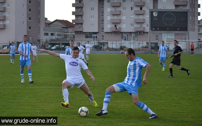 Susjedski derbi Posušja i Gruda završio bez pogodaka - Jabuka.tv Susjedski derbi Posušja i Gruda završio bez pogodaka - Jabuka.tv