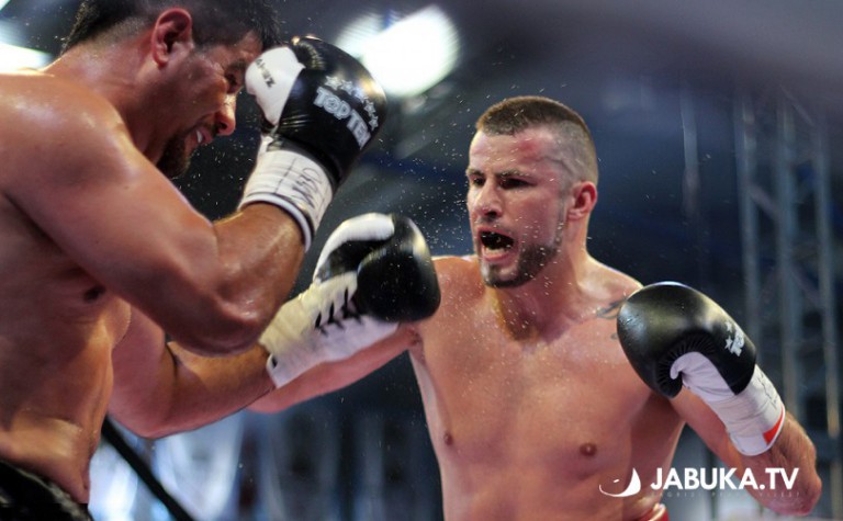 Damir Beljo boksa za svjetsku titulu - Jabuka.tv