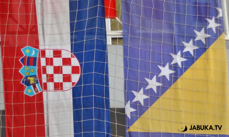 Zastave BiH i Hrvatske među 10 najljepših na svijetu - Jabuka.tv