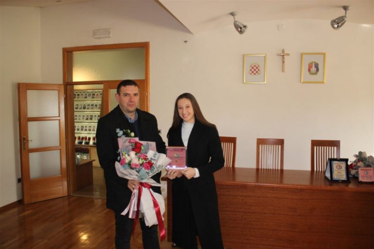Ivan Petric i Ana-Marija Ćesić najbolji sportaši Posušja, evo tko je ...