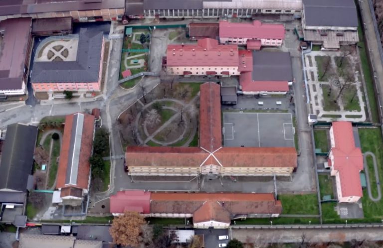 Dokumentarna serija snimila najstroži zatvor u BiH - Jabuka.tv