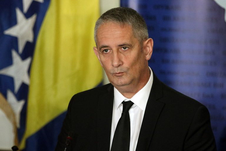 Galić: Komšić je imenovao generale na štetu Hrvata - Jabuka.tv