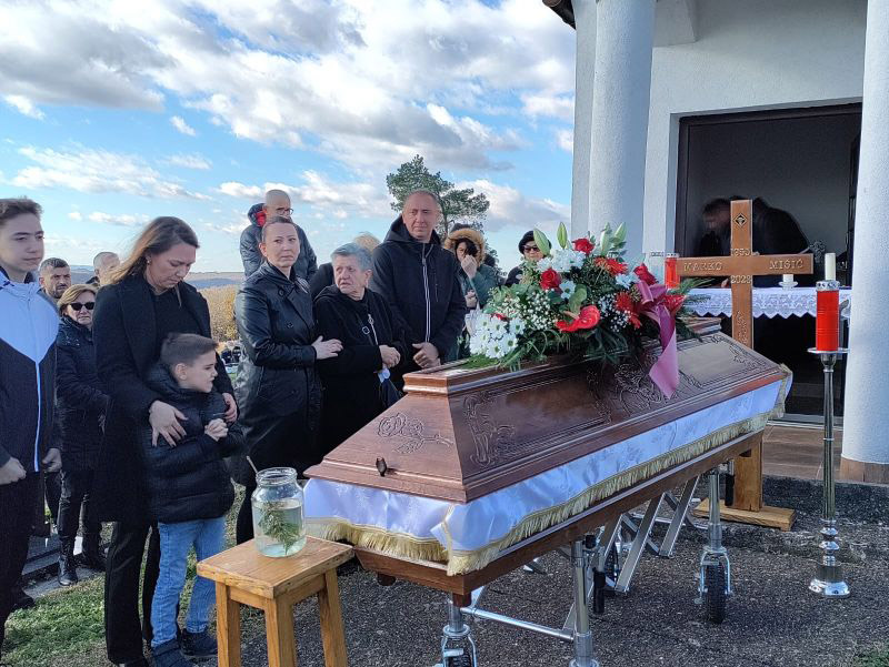 Pokopan Marko Mišić, hrvatski povratnik koji je preminuo nakon ...