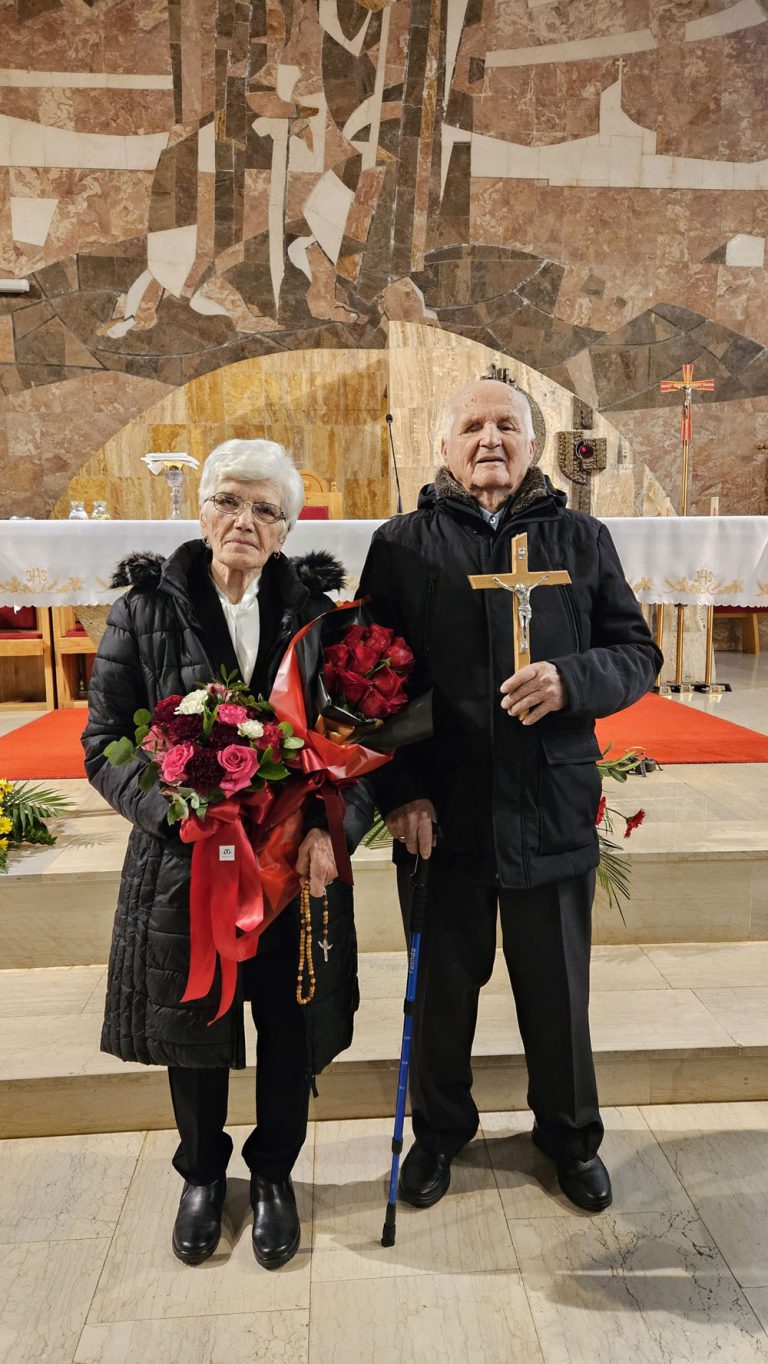 Ivan i Šima Ćuk proslavili 60 godina braka - Jabuka.tv