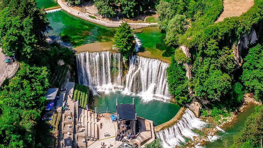 Biser prirode: Plivski vodopad među 12 najljepših na svijetu - Jabuka.tv