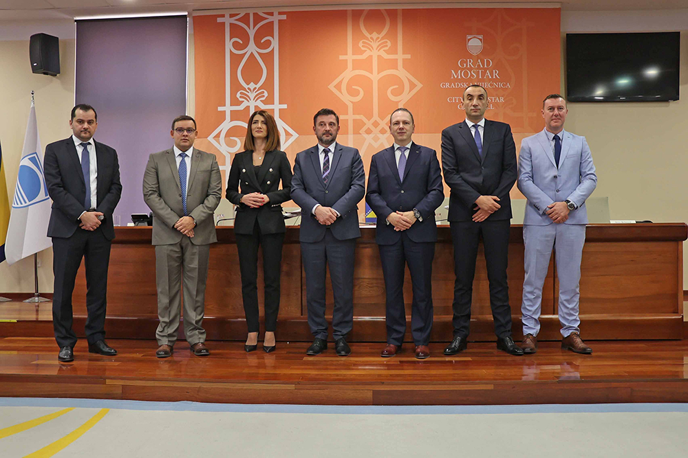 Službeno je: Počinju letovi Mostar – Beograd - Jabuka.tv