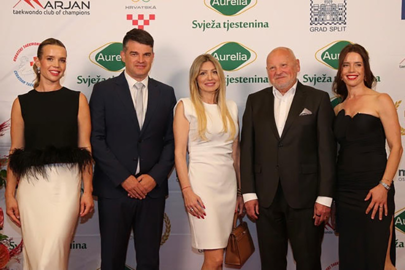 U splitskom HNK održana premijera filma o Toniju Tomasu - Jabuka.tv