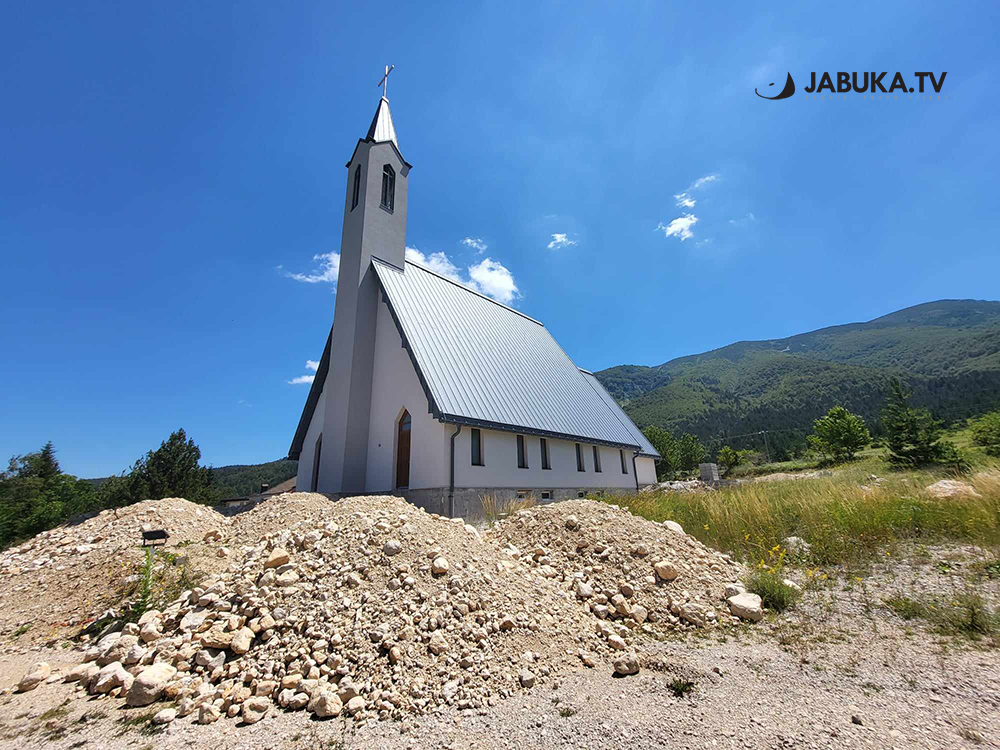 Radovi na “risovačkoj ljepotici” privode se kraju - Jabuka.tv