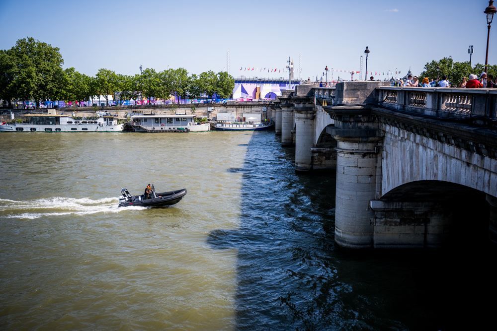 OI: Triatlonska utrka odgođena jer je rijeka zagađena - Jabuka.tv