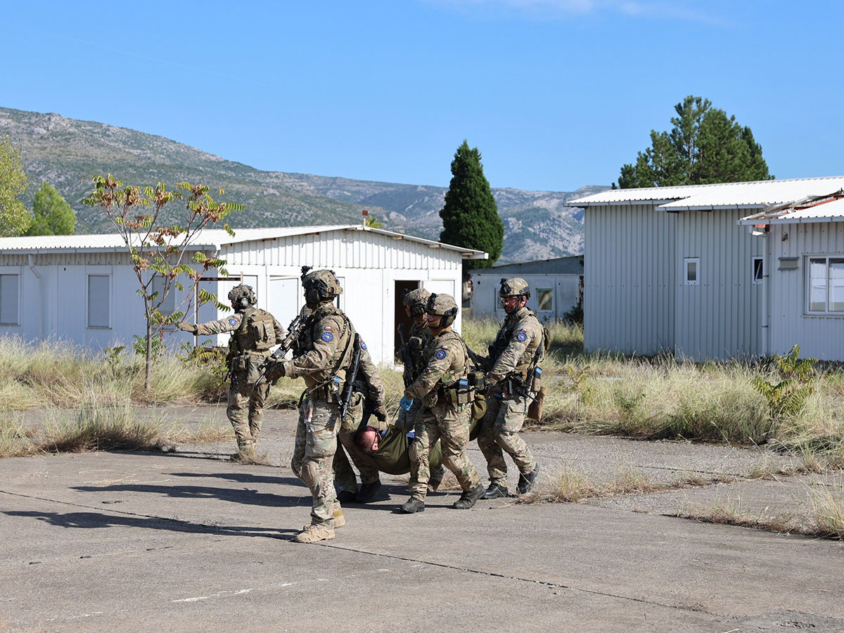 EUFOR i SIPA simulirali talačku krizu u Zračnoj luci Mostar - Jabuka.tv