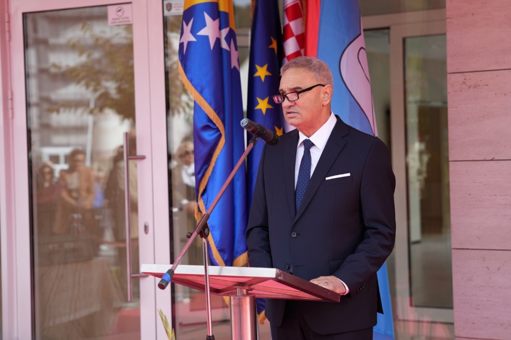 Otvoren moderan Dom zdravlja Kiseljak: Zajednički projekt Hrvatske i ...