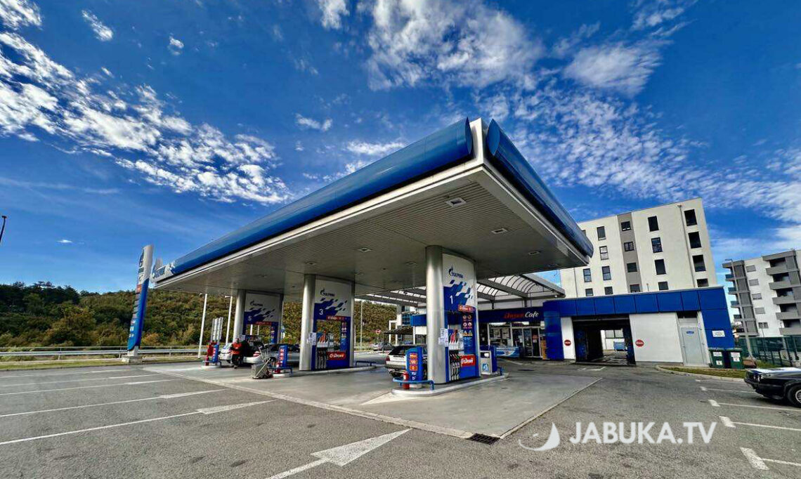 Zatvorene Gazprom crpke u Hercegovini: Nema veze sa sankcijama, plaće ...