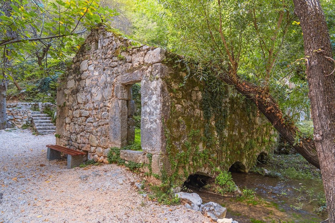 Otkrijte Peć Mlini: Čudo prirode, najduži zipline i tragovi ...