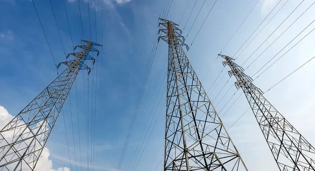 Dvoje ozlijeđenih u nesreći kod Ljubuškog, električni stup gorio u ...