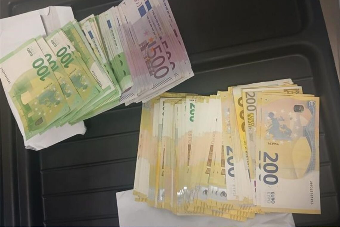 Hrvat na Vinjanima kažnjen s 13.200 eura - Jabuka.tv